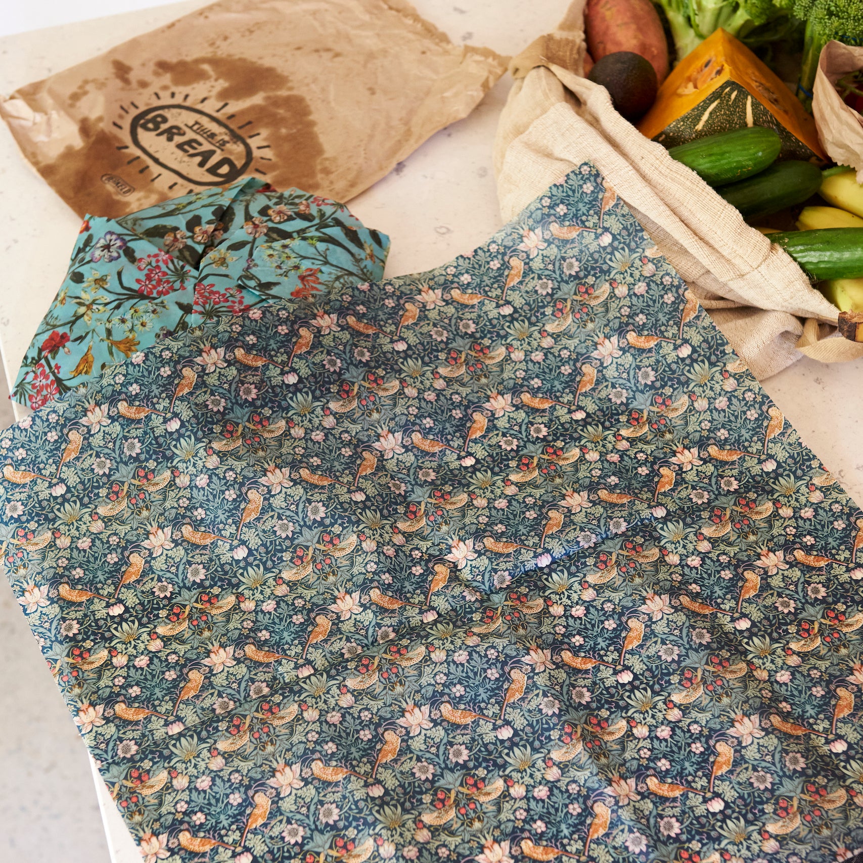 Mega Wraps – Queen B